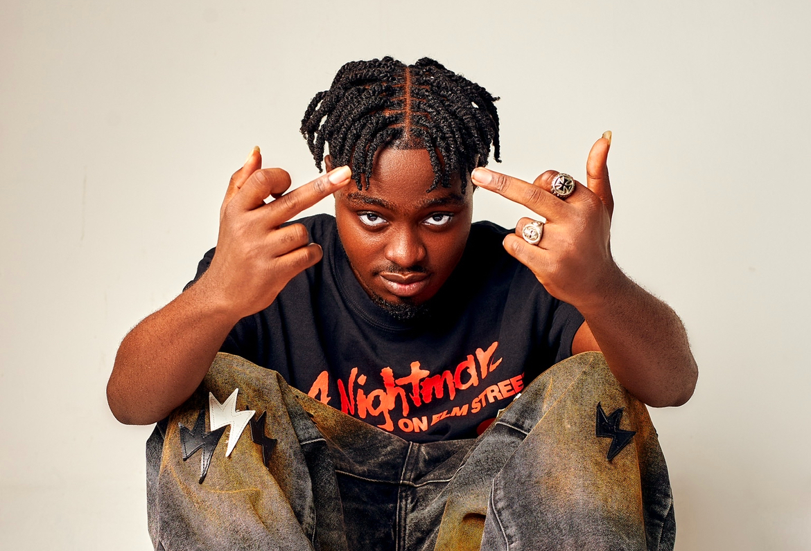“Wonderful Kid Is Coming January” - Trending Singer Gosh Mello Announced