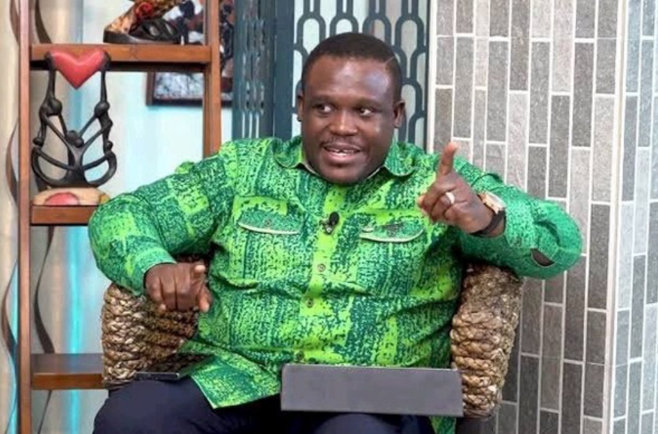 After being seen joking and laughing with Miracles Aboagye, Sam George ...