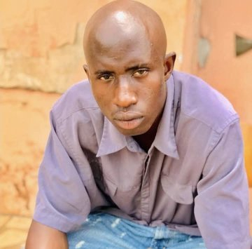 See how C Confion discloses his illness's cause prior to passing away.