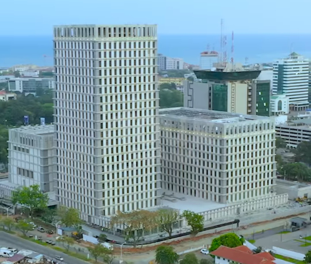 "Ghanaians Share Their Reactions to the Newly Constructed Bank of Ghana ...
