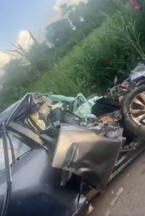 One Dead, Several Injured in VIP Bus-Toyota Venza Crash on Accra-Kumasi ...