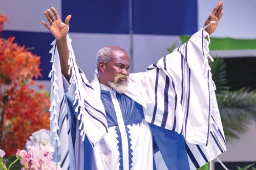 Well-known Ghanaian Prophet Makes a Strong Prophecy Regarding Adom Kyei ...