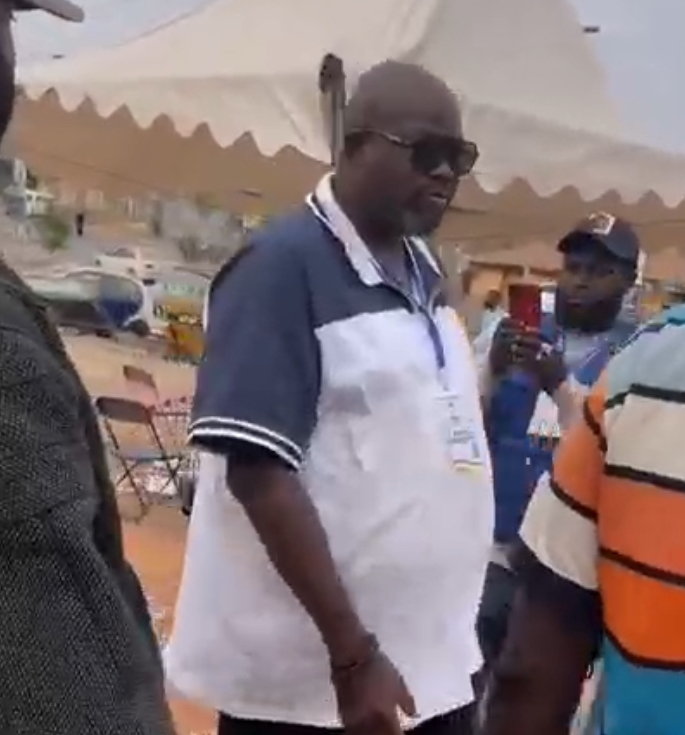 Hon Joshua Akamba storms Kumasi to inspect polling stations
