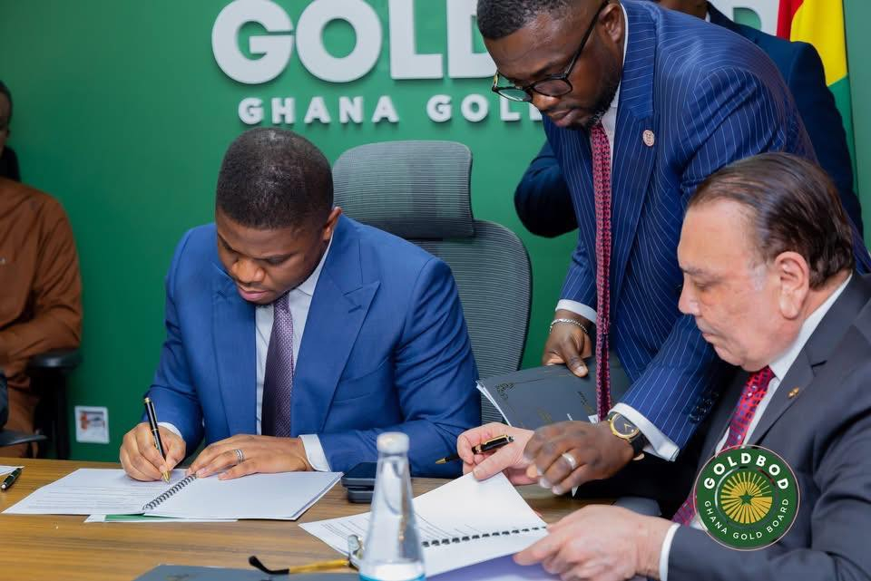 Ghana Gold Board Signs Groundbreaking Refining Deal to Boost Local Economy