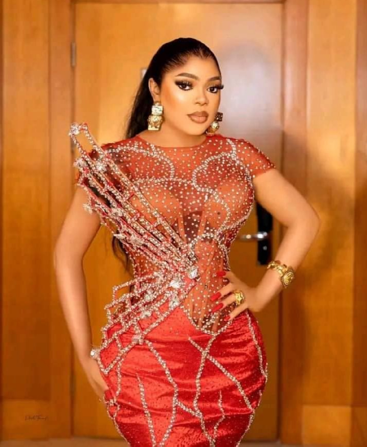 After being released from custody, Bobrisky displays a new appearance.