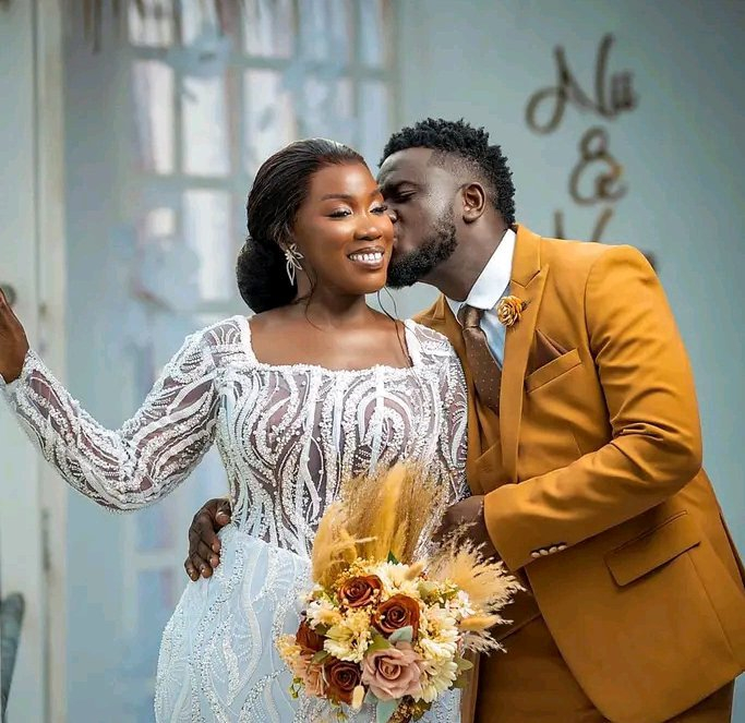 Gospel Singer Perez Musik Ties The Knot