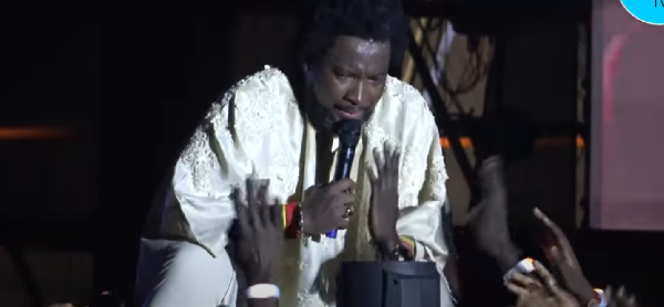 Sonnie Badu delivers a powerful night of worship at the 2024 Rhythms of ...