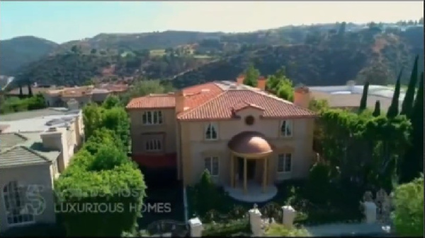 Check out Cheddar’s US$7m Bel Air mansion with US$2m worth decor