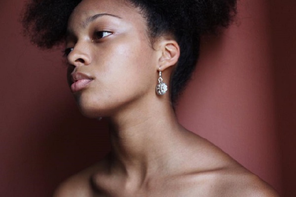 Ghanaian-­British singer Maia Wallace releases 'Buried Deep'