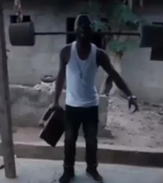 Meet the Nigerian man who has the strongest teeth in the world