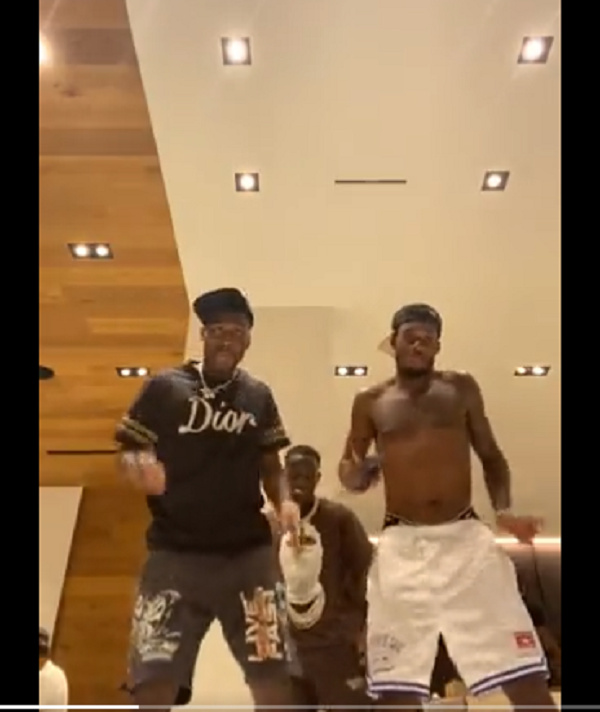 Timothy Ofosu-Mensah jams to George Jahraa's famous Ashikele song