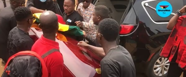Video | Watch the arrival of Raphael Dwamena's mortal remains at ...