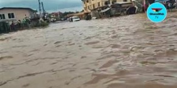 Eyes on the Ground: Achimota-Pokuase-Nsawam road heavily flooded after ...